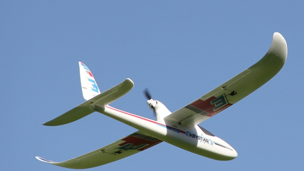 Kit EasyStar 3 | HITEC EUROPE / MULTIPLEX