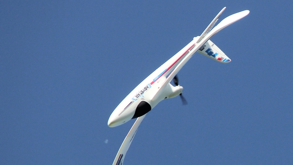 1-01500 RR EasyStar 3 | Multiplex | HITEC EUROPE / MULTIPLEX